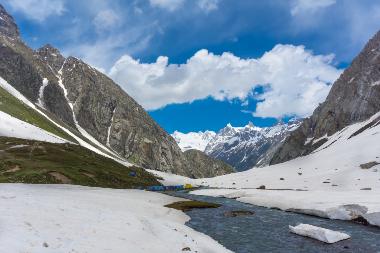 A Detailed Hampta Pass Trek Guide