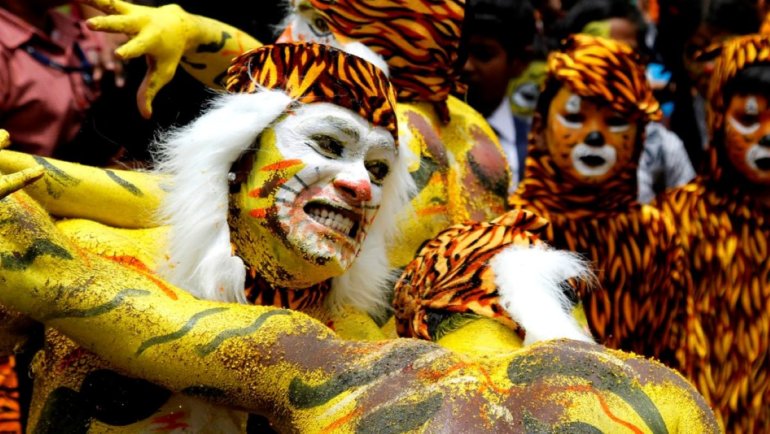 20 Amazing Dances From Around The World That Will Get Your Feet Tapping