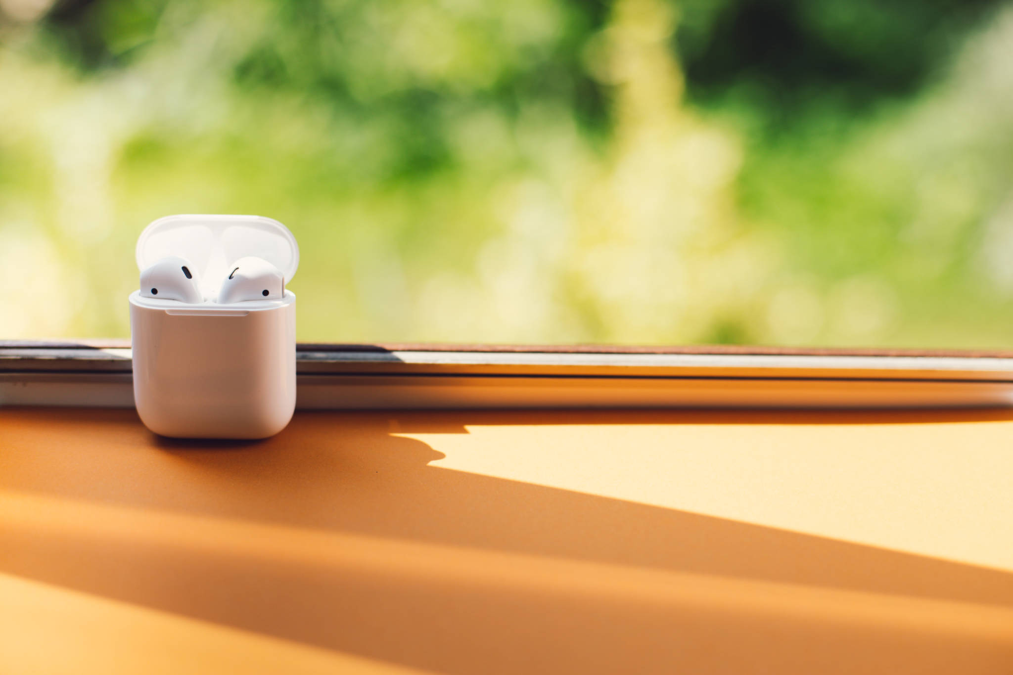 21 Travel Essentials You Must Carry!