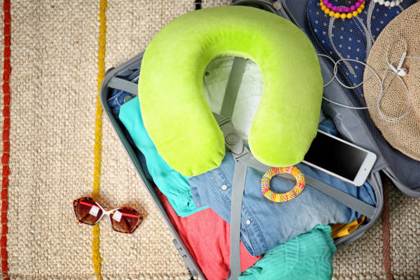 21 Travel Essentials You Must Carry!
