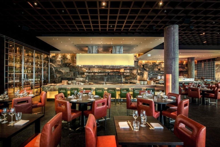 10 Fine Dining in Abu Dhabi That You Must Experience!